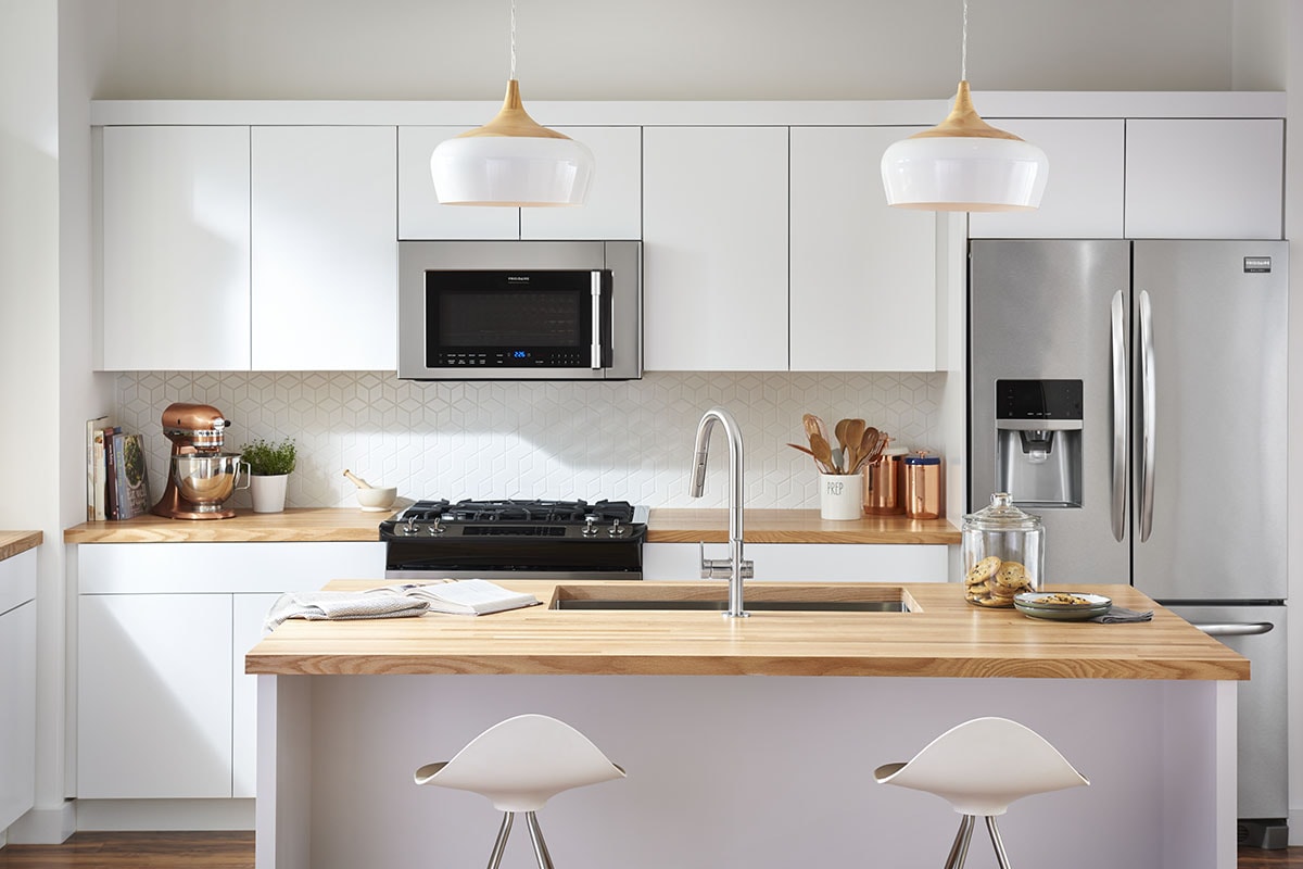 Emco's e-commerce website! - shoptstbenhuot.emco.ca